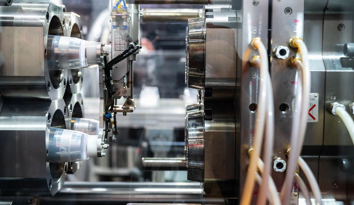 Perfecting the Process: Troubleshooting Common Injection Molding ...